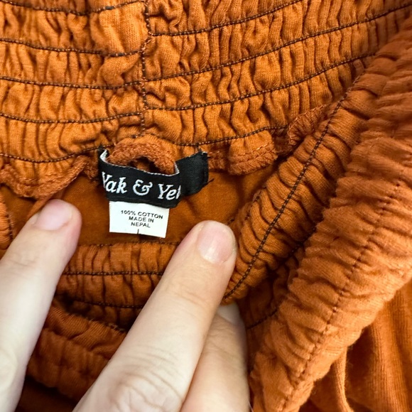 yak & Yeti | Pants & Jumpsuits | Yak And Yeti Yoga Pants Made In Nepal ...